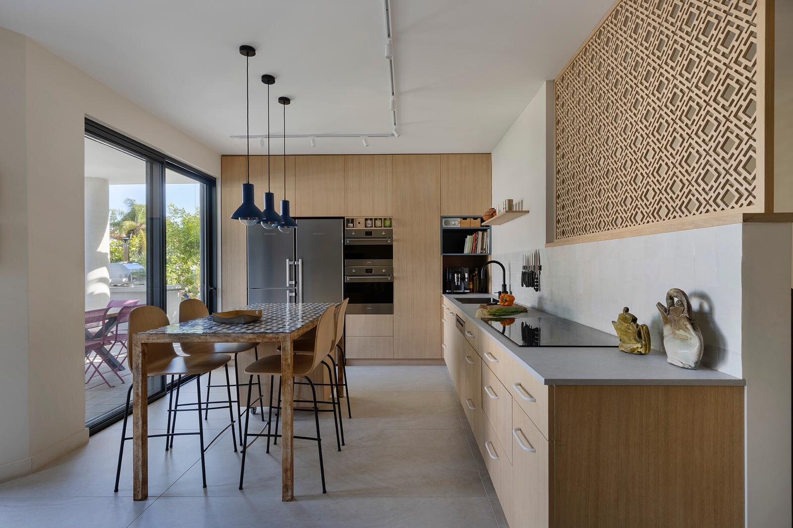 Photo 4 of 24 in When grandparents decide to break down walls by Keren ...