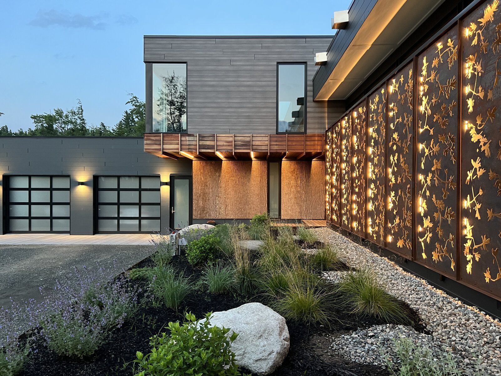 Photo 5 of 15 in The Notch House - Dwell