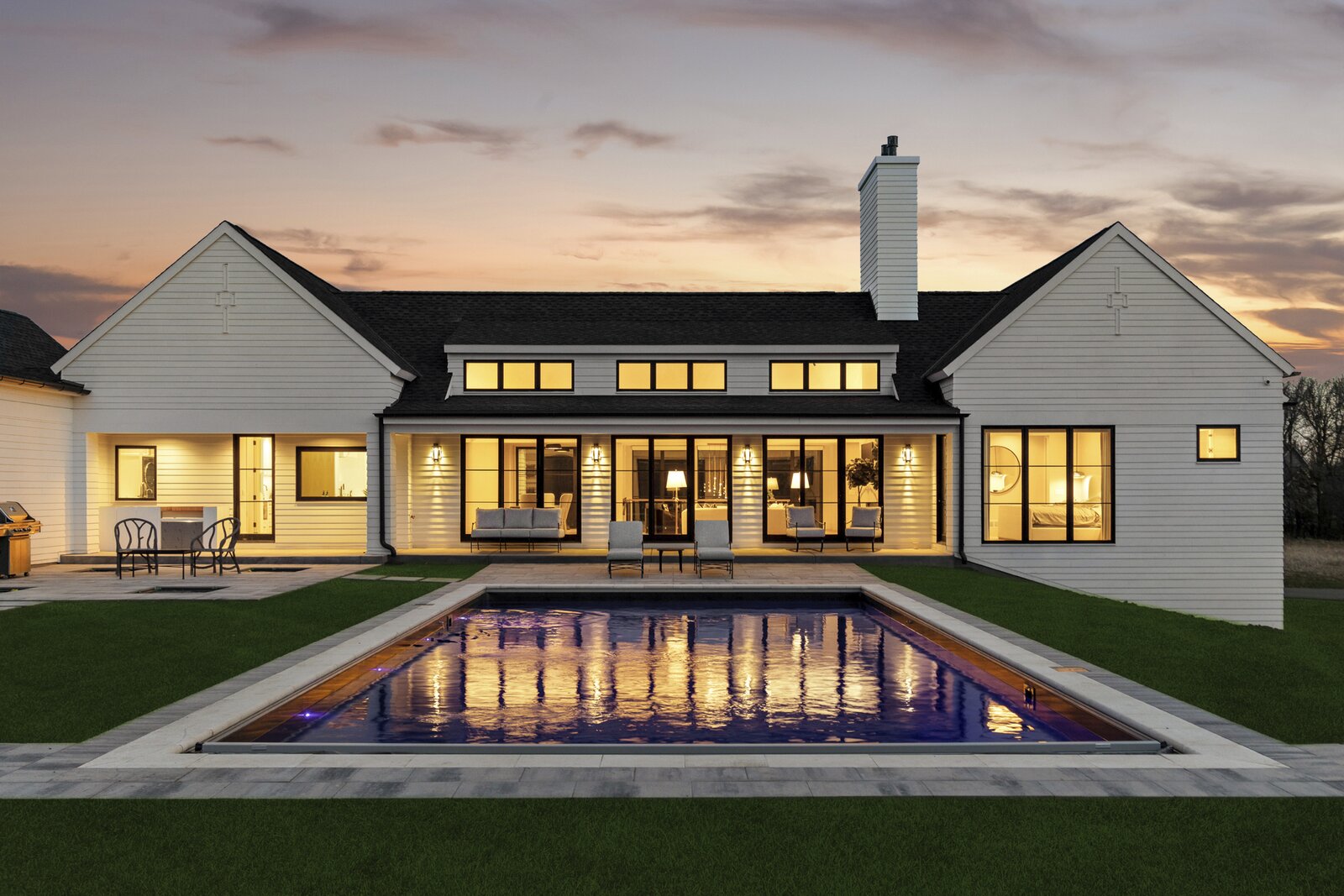 Photo 9 of 66 in Sunlit Coastal Ranch by JMAD - Dwell