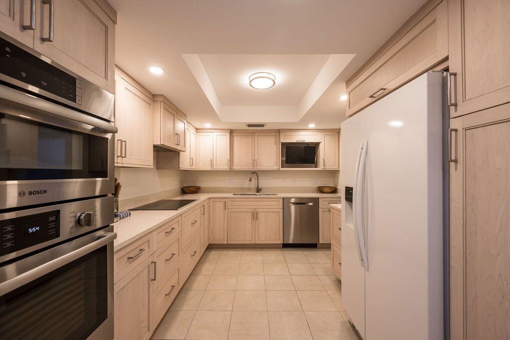 Photo 9 of 10 in Key West Beach Club #213 by Team Kaufelt - Dwell