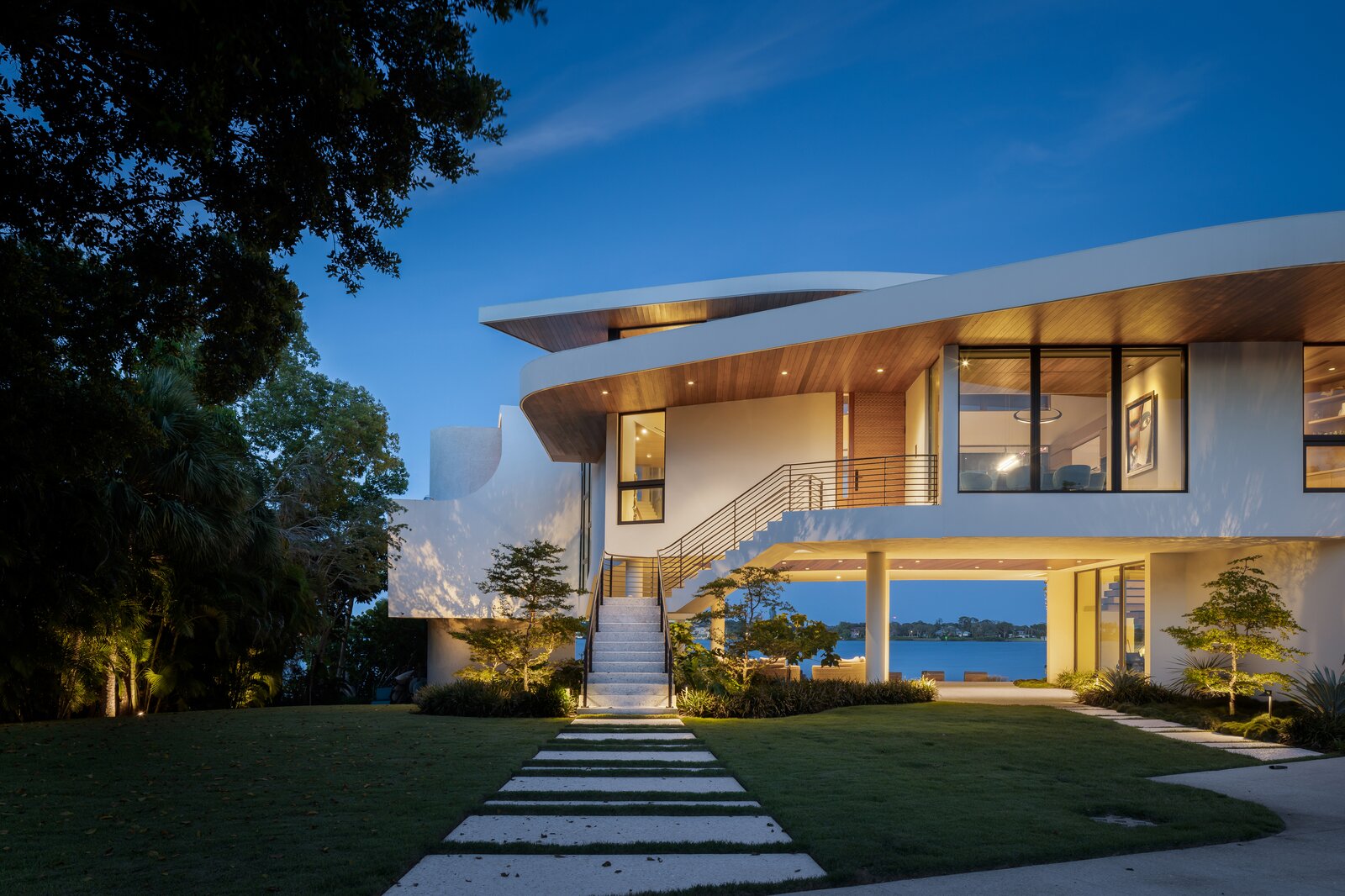 Photo 18 of 22 in Blackburn Bay Residence by Sweet Sparkman - Dwell