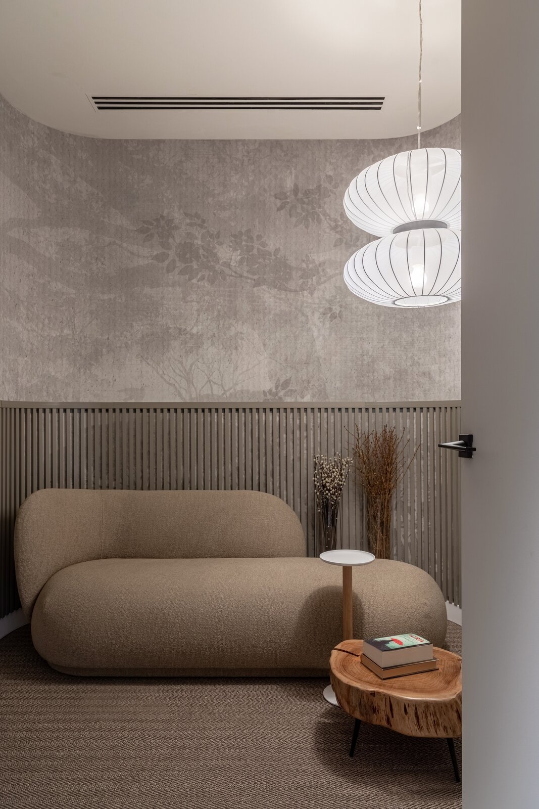 Photo 16 of 19 in Human grace – Regina Maria HQ by Andreea Constantin ...