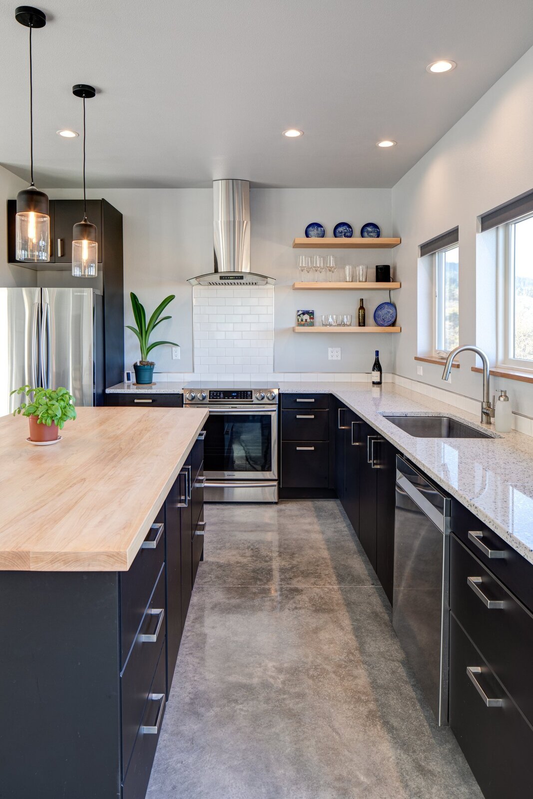 Photo 4 of 6 in High Prarie Home by SAGA Design + Build - Dwell