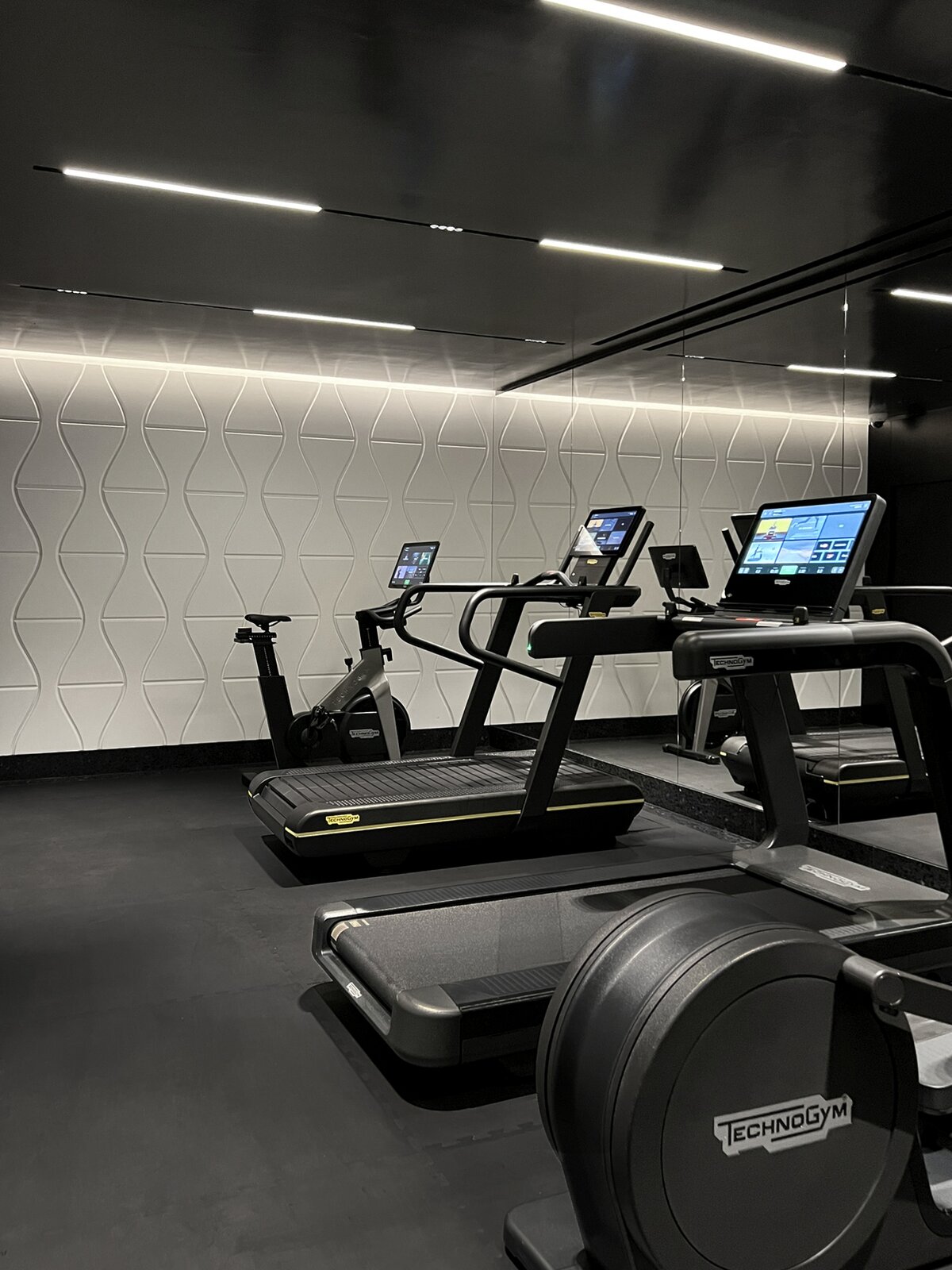 Photo 7 of 11 in THE LONGEVITY SPA at the Portrait Milan Hotel by B ...