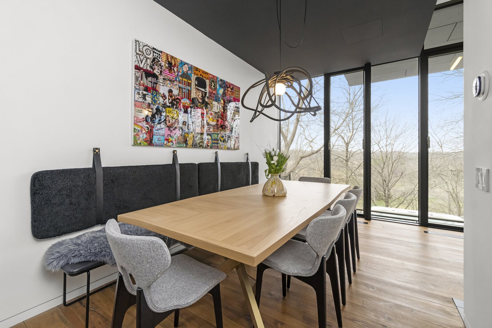 Photo 6 of 14 in The Riverview House by Bosko Scepanovic - Dwell
