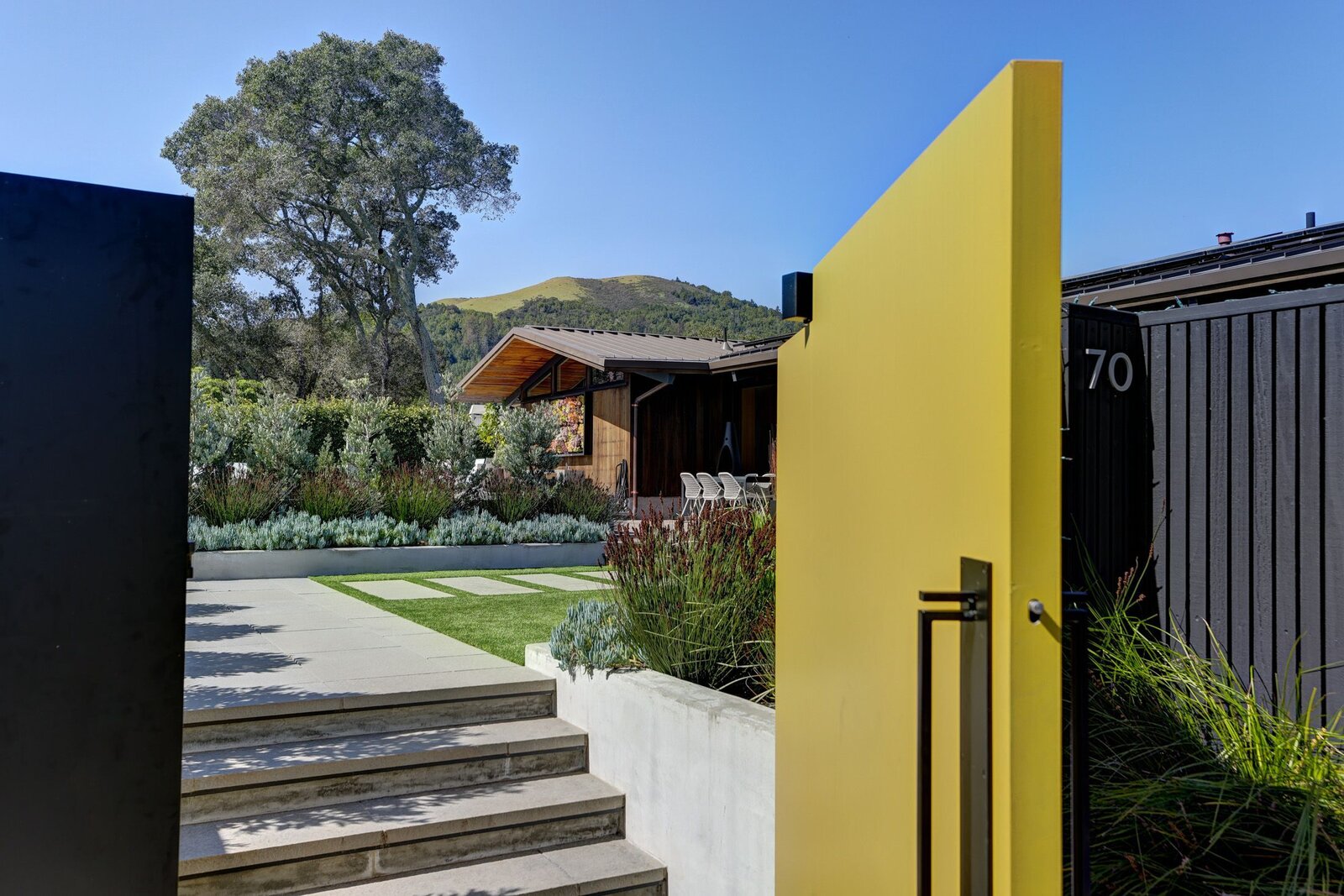 Photo 6 of 7 in Historical Mid-Century Meticulously Renovated in Ross ...