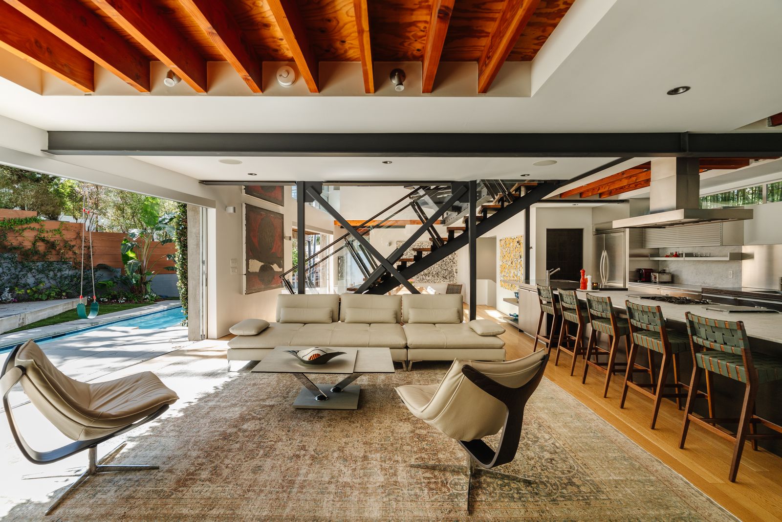 Photo 3 of 10 in AD featured home designed by Melinda Gray in the heart ...