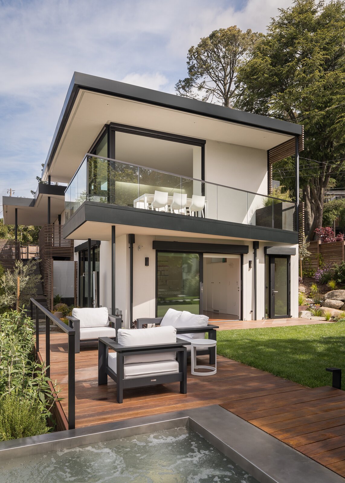 Photo 14 of 22 in Berkeley Residence remodel for a modern architecture ...