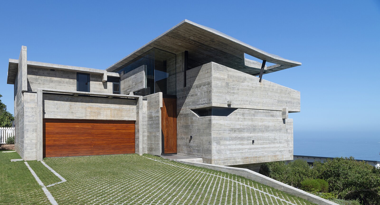 Photo 1 of 37 in House KavBos by Emilio Eftychis - Dwell