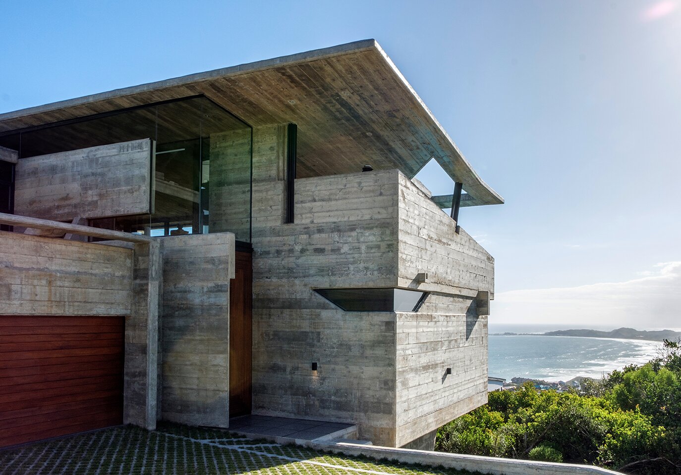 Photo 14 of 37 in House KavBos by Emilio Eftychis - Dwell