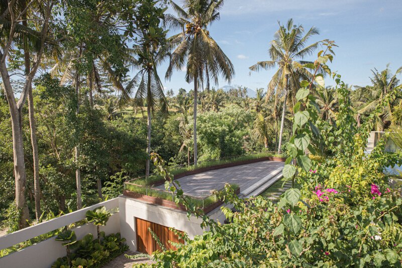 Photo 13 of 20 in Buwit House by Putu Sayoga - Dwell