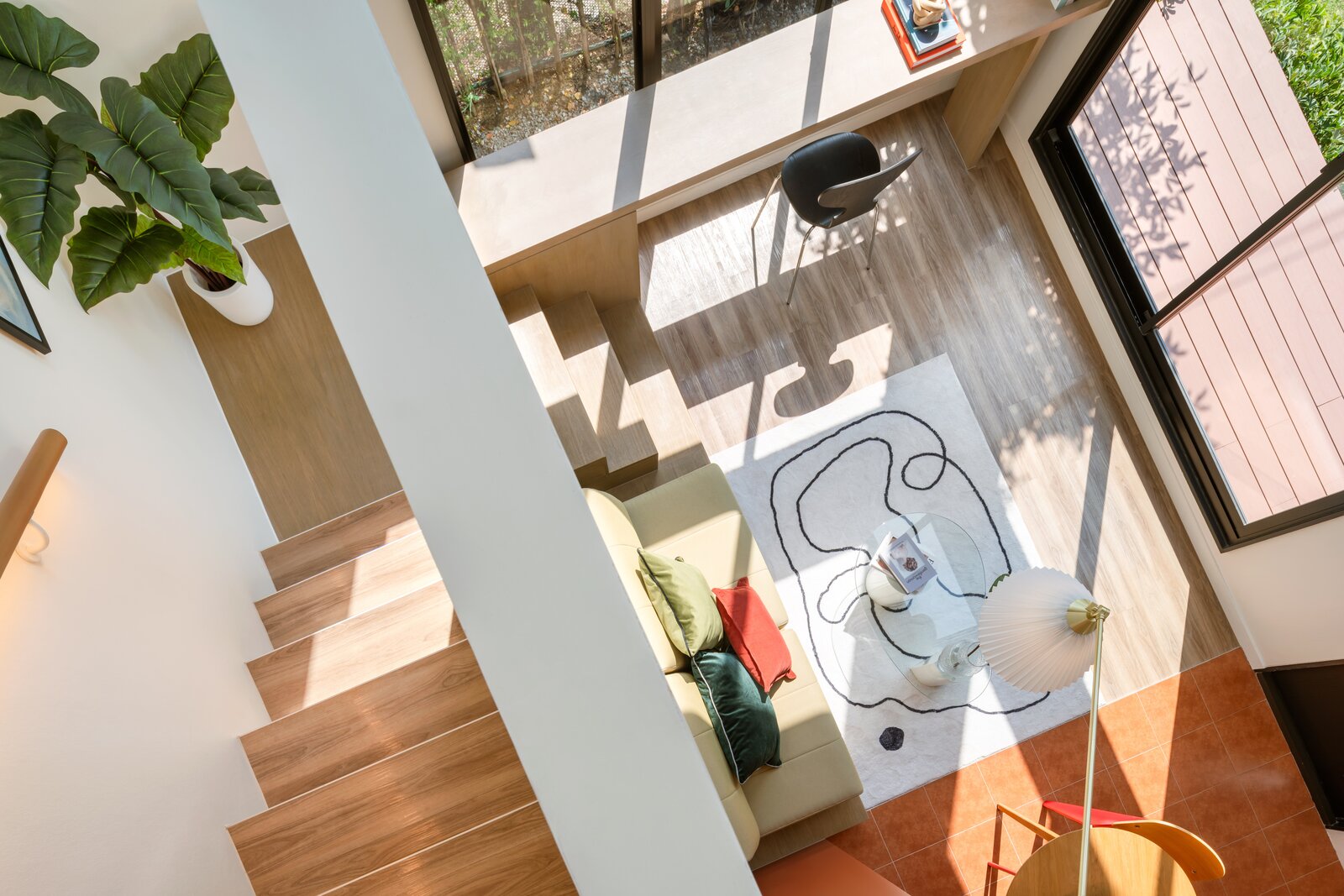 Photo 18 of 31 in Alpine series modular house by Esara Living - Dwell