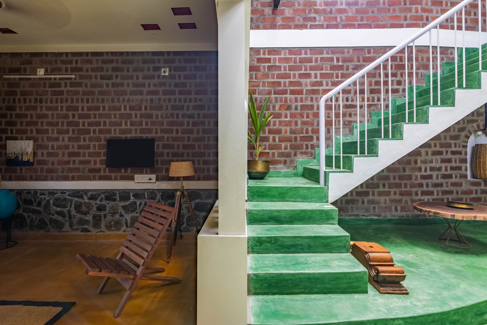 Photo 8 of 30 in ‘The Red Fort’ Project - Embracing Laurie Baker's ...