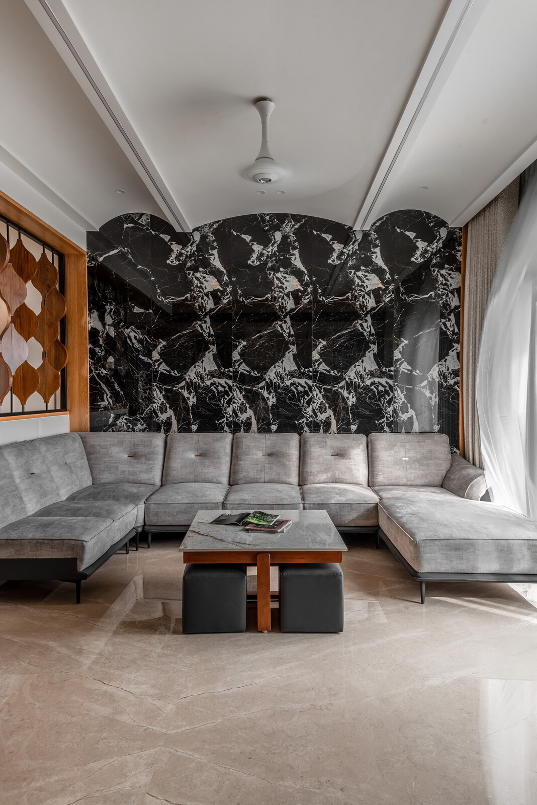 Photo 5 of 26 in The Luxe Wave by Shreesh Design Studio LLP - Dwell