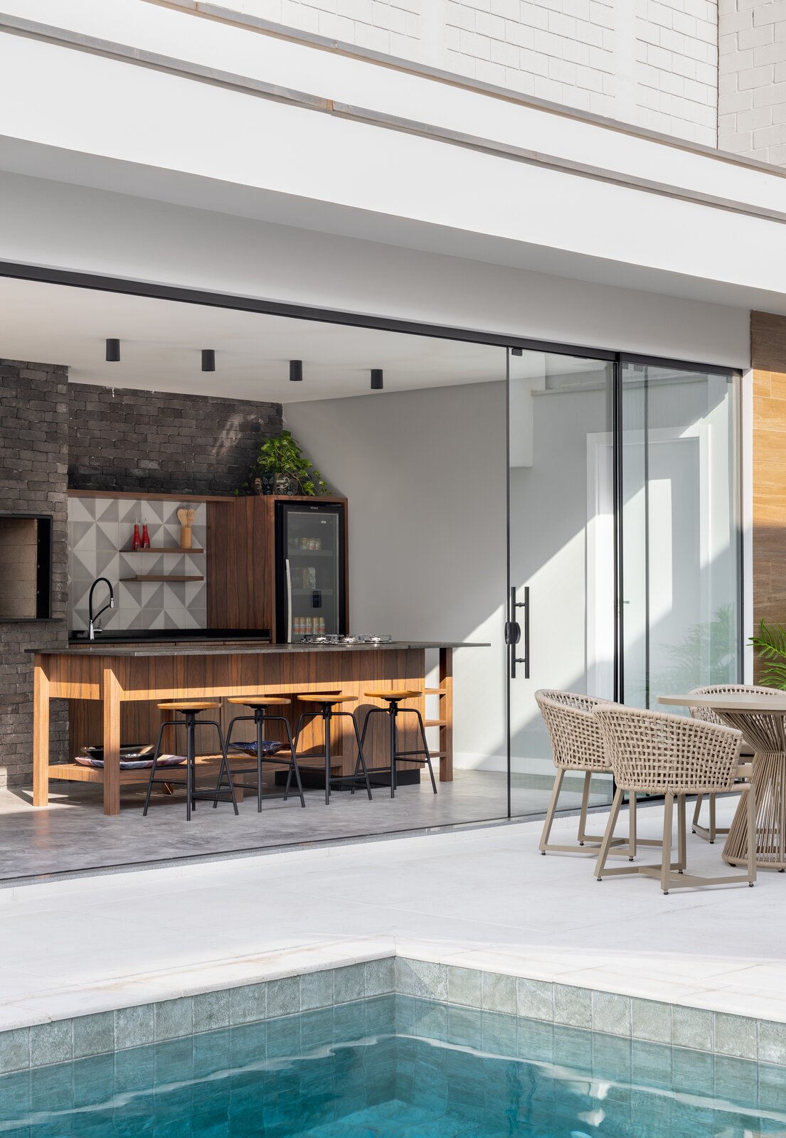 Photo 3 of 37 in The Mathi House by RACHEL STREHL - Dwell