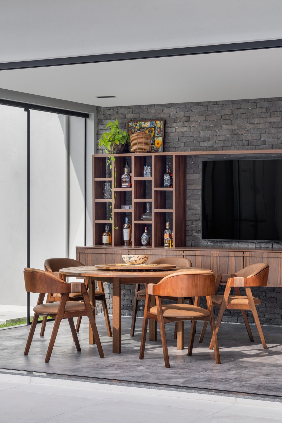 Photo 4 of 37 in The Mathi House by RACHEL STREHL - Dwell