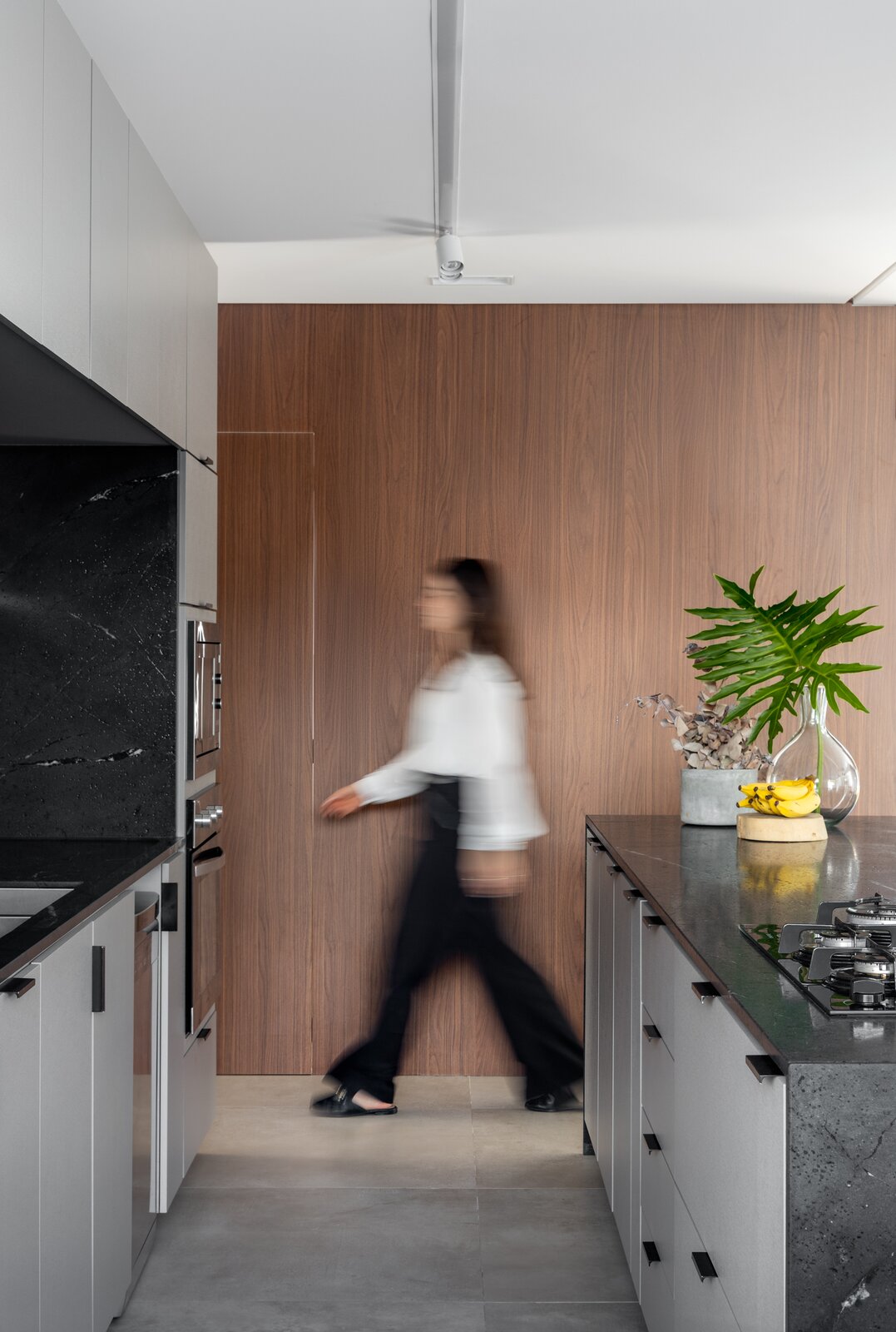 Photo 15 of 37 in The Mathi House by RACHEL STREHL - Dwell