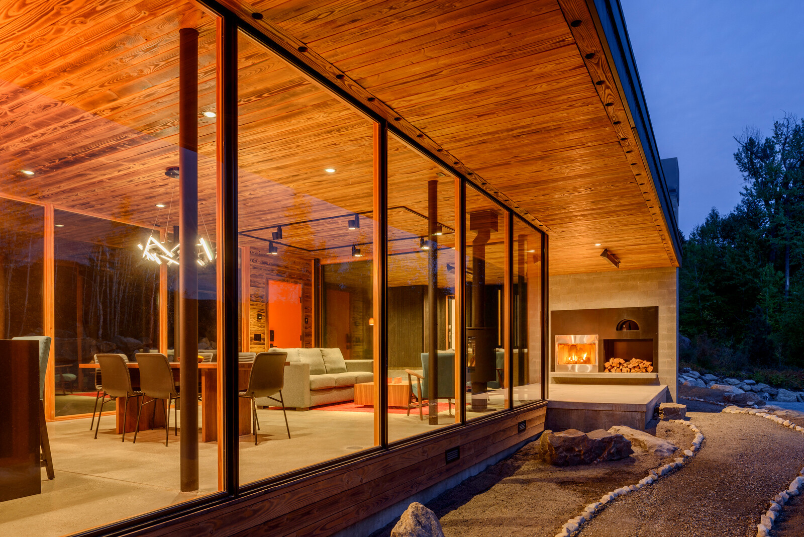 Photo 7 of 10 in Split Cabin by Syndicate Smith - Dwell