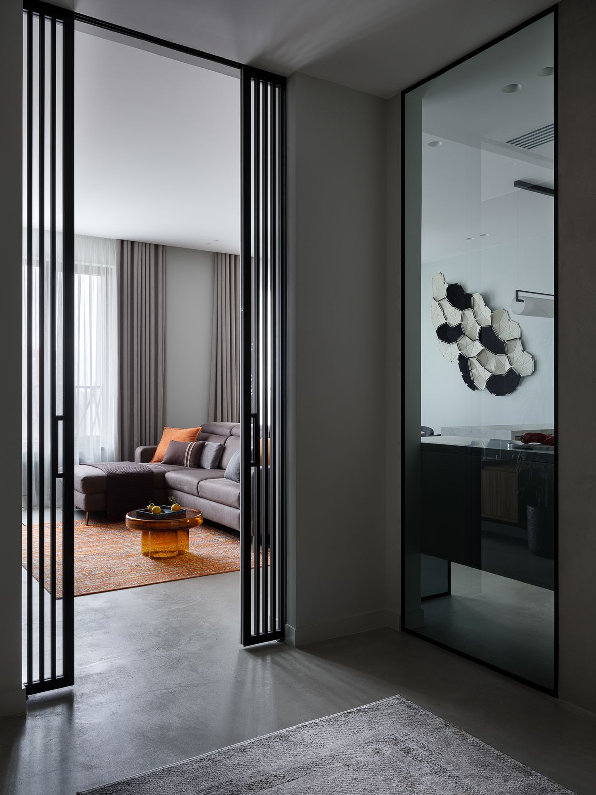 Photo 4 of 9 in interior of a 100-square-meter apartment by Malika ...