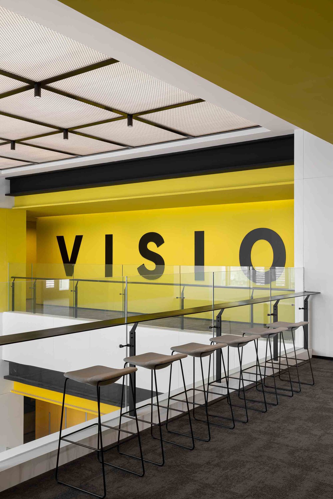 Photo 17 of 55 in Vision Entertainment Headquarters Office Space by D&E ...