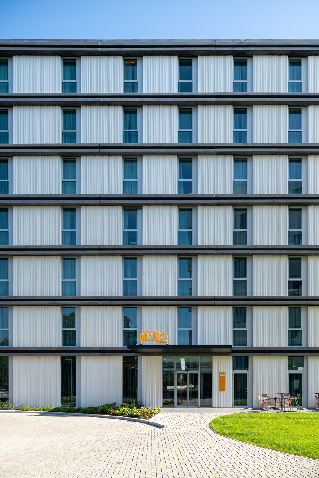 Photo 13 of 23 in U-Flats & Trinity by Alexis Gilson - Dwell