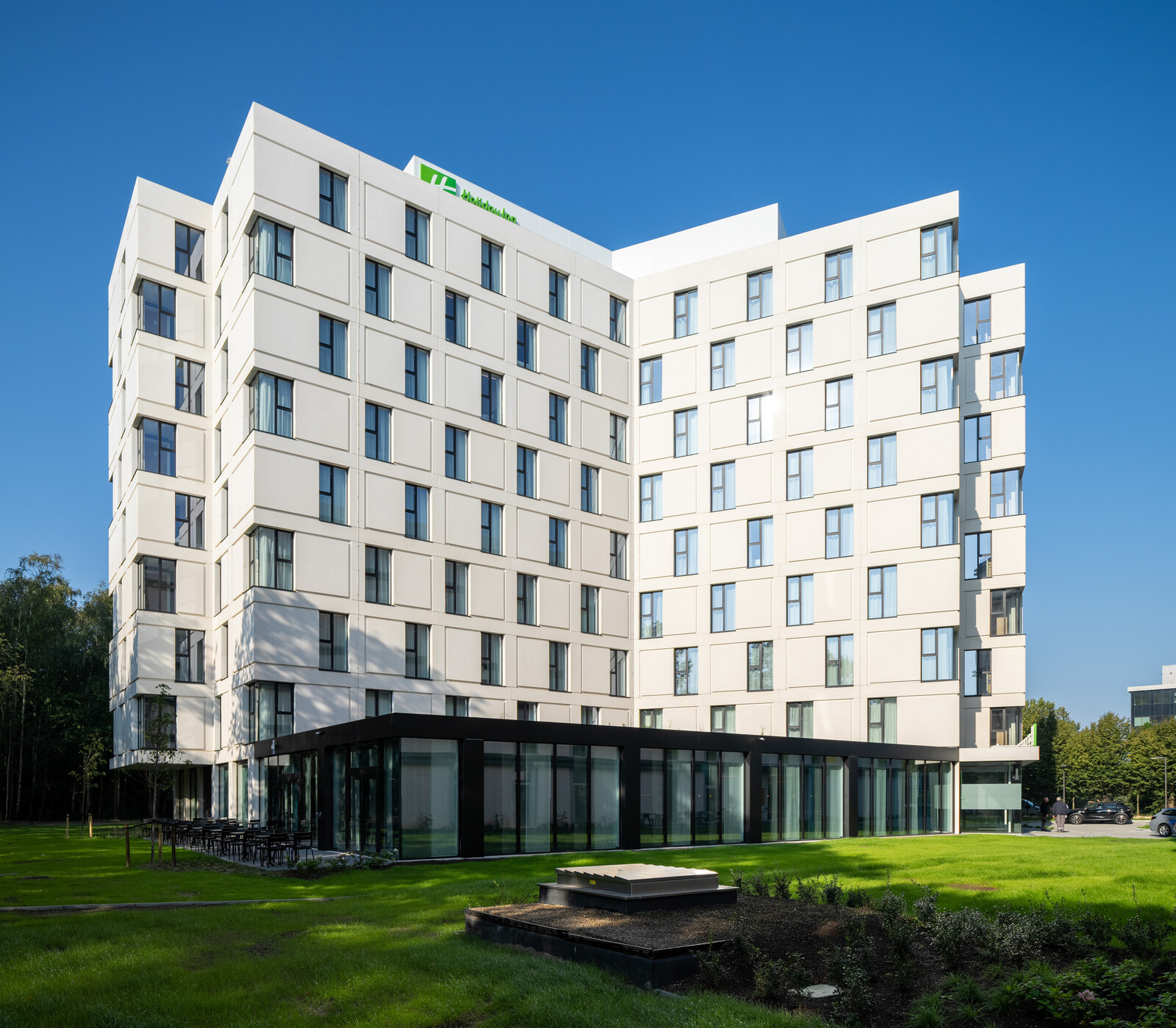 Photo 16 of 23 in U-Flats & Trinity by Alexis Gilson - Dwell