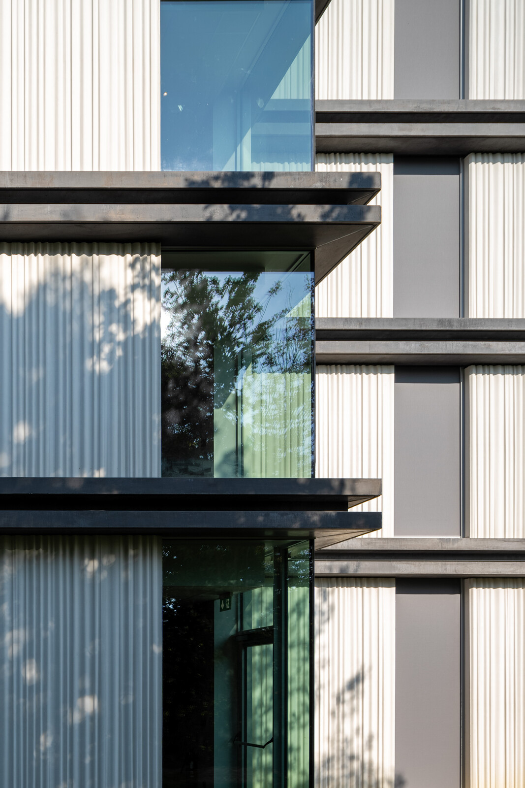 Photo 20 of 23 in U-Flats & Trinity by Alexis Gilson - Dwell
