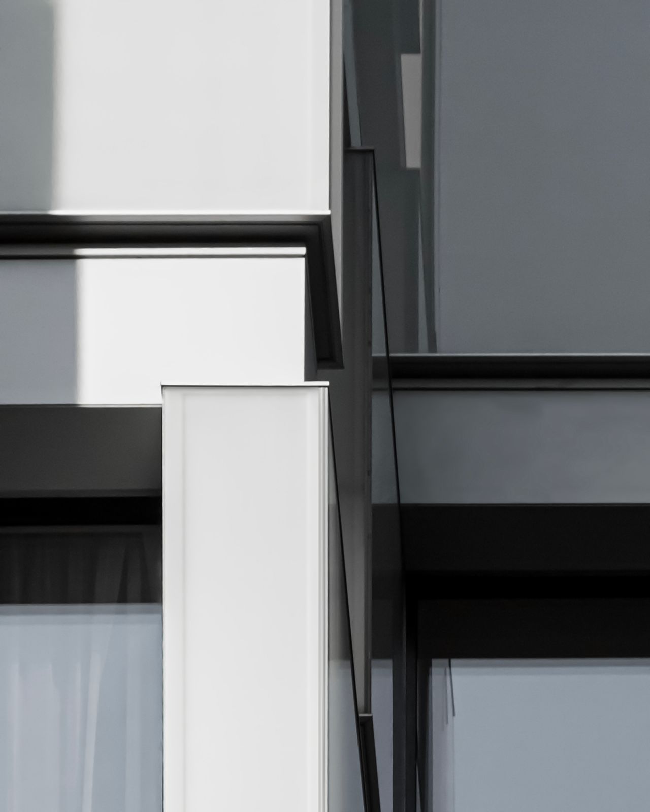 Photo 11 of 11 in Lumin by AB TLP - Dwell