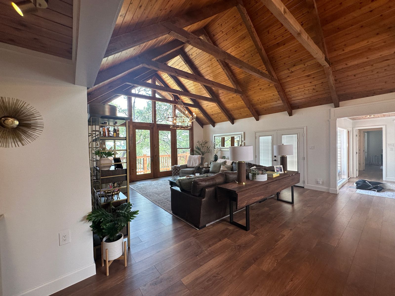 Photo 19 of 47 in Lake house in the woods by Debbie Whittington - Dwell