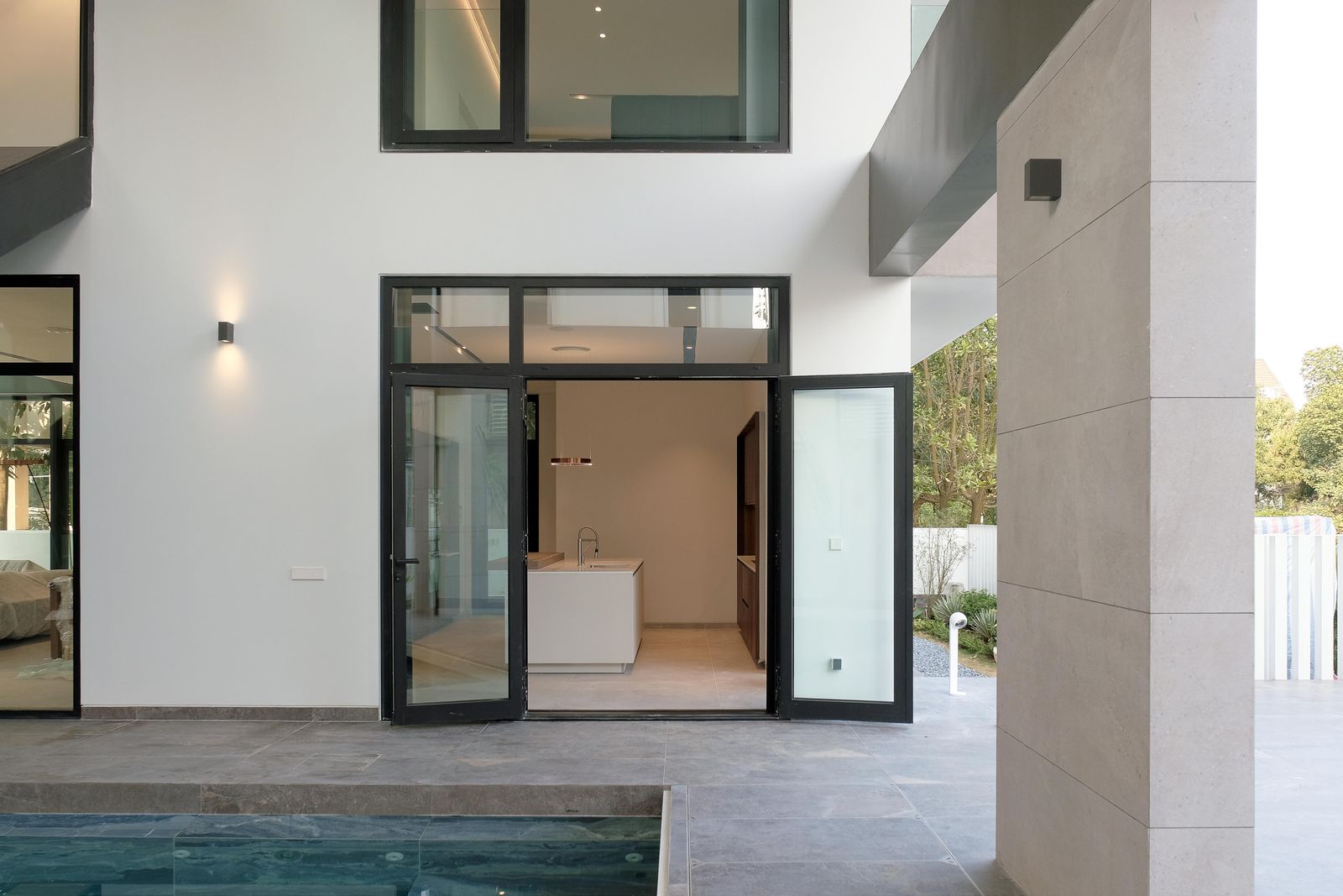 Photo 7 of 27 in Twin house by 2X2 architects - Dwell