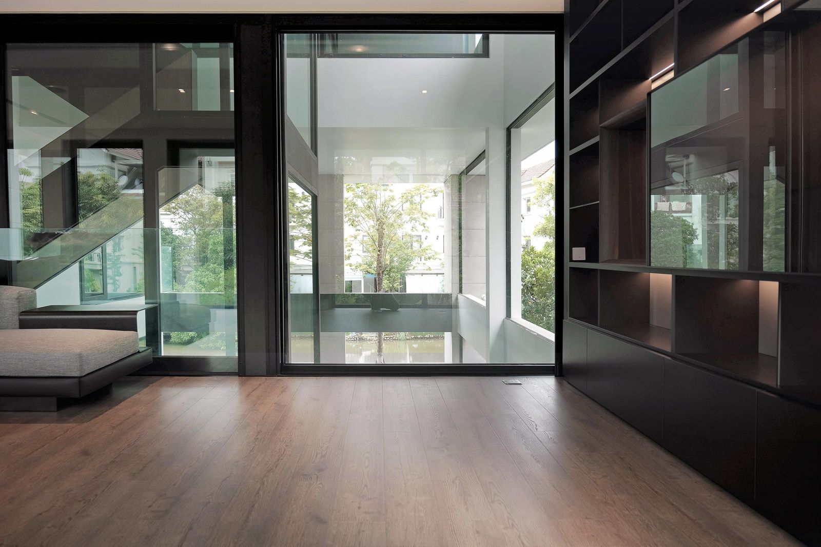 Photo 10 of 27 in Twin house by 2X2 architects - Dwell