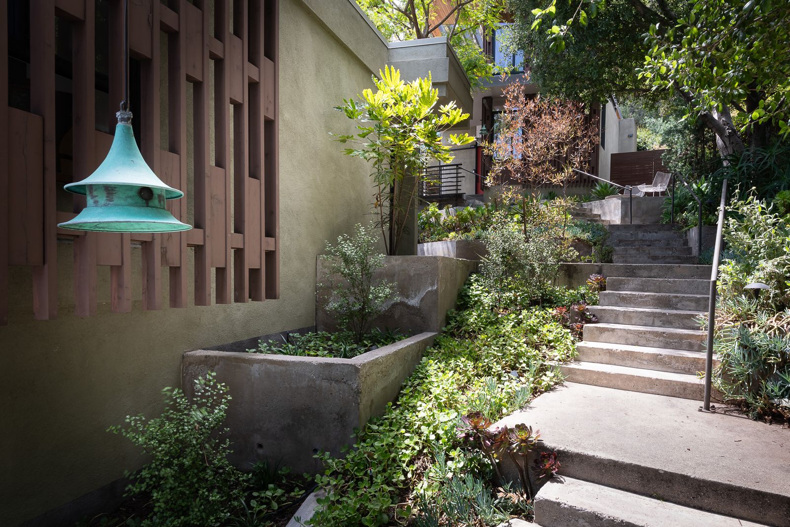 Photo 2 of 46 in The Redcliff House by Victoria Massengale - Dwell