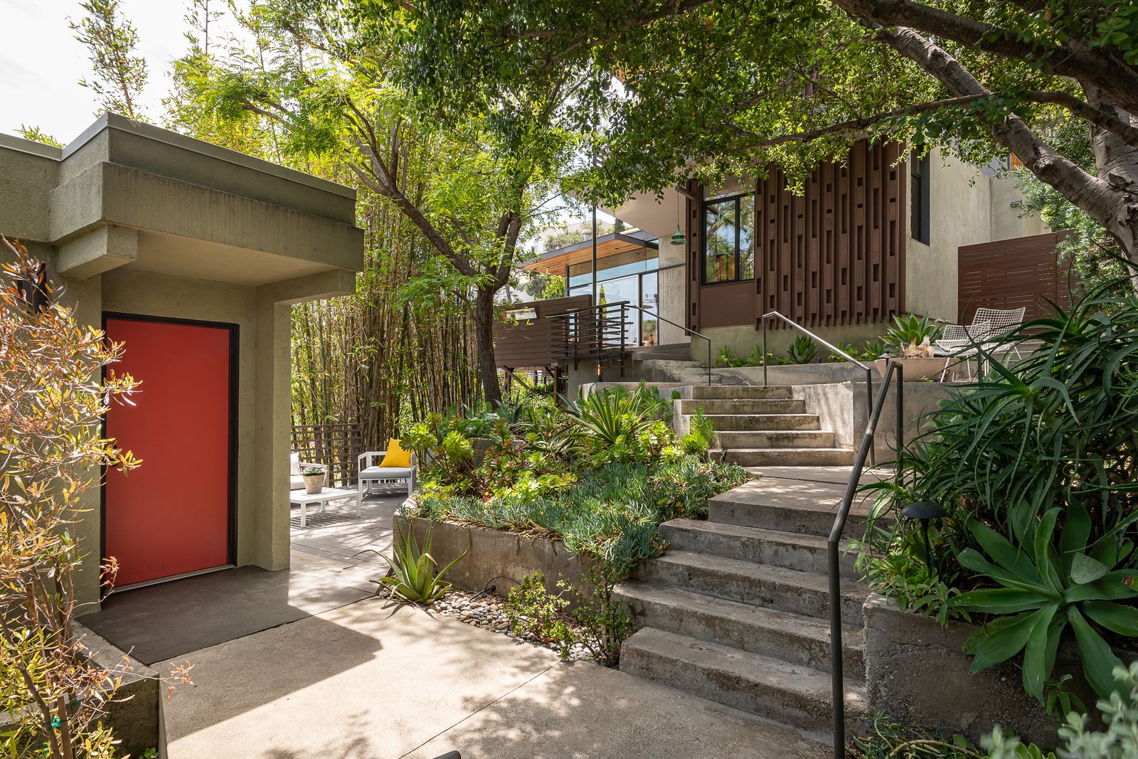 Photo 3 of 46 in The Redcliff House by Victoria Massengale - Dwell