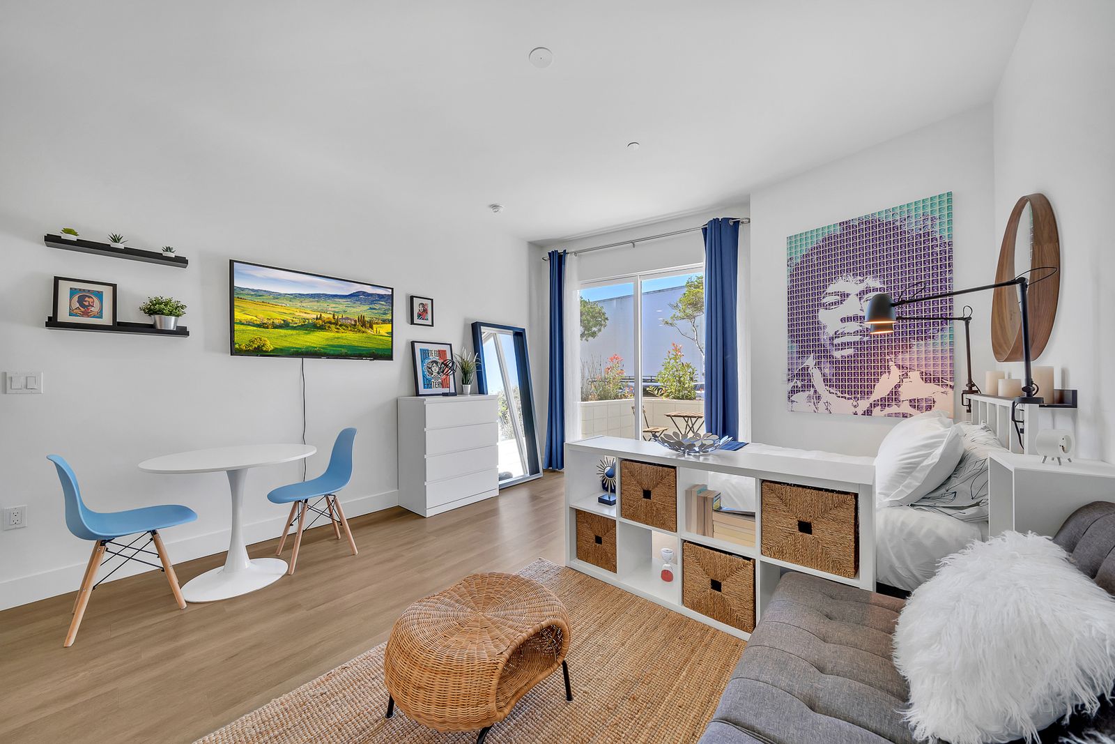 Photo 15 of 71 in Cocoon 63 by lee johnson - Dwell