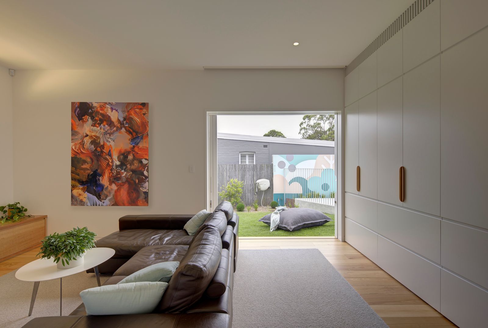 Photo 13 of 18 in Stanmore House Sam Crawford Architects by jane silversmith - Dwell