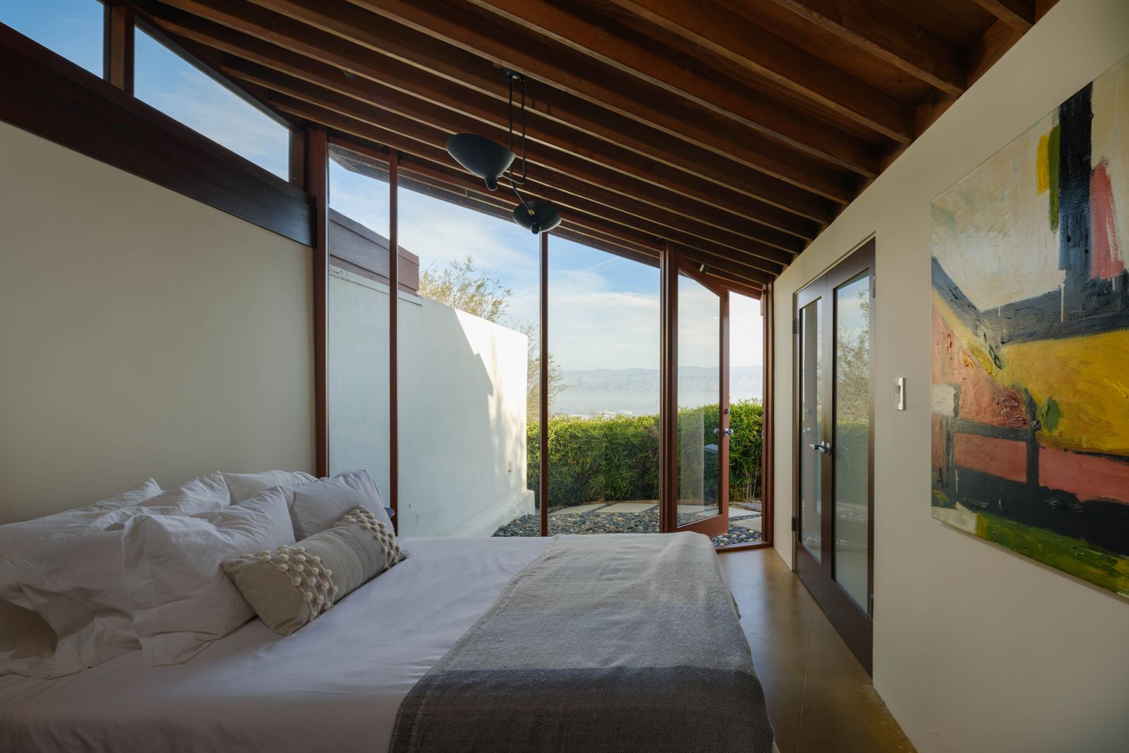 Photo 4 of 10 in The Bergren Residence - John Lautner by Morgan ...