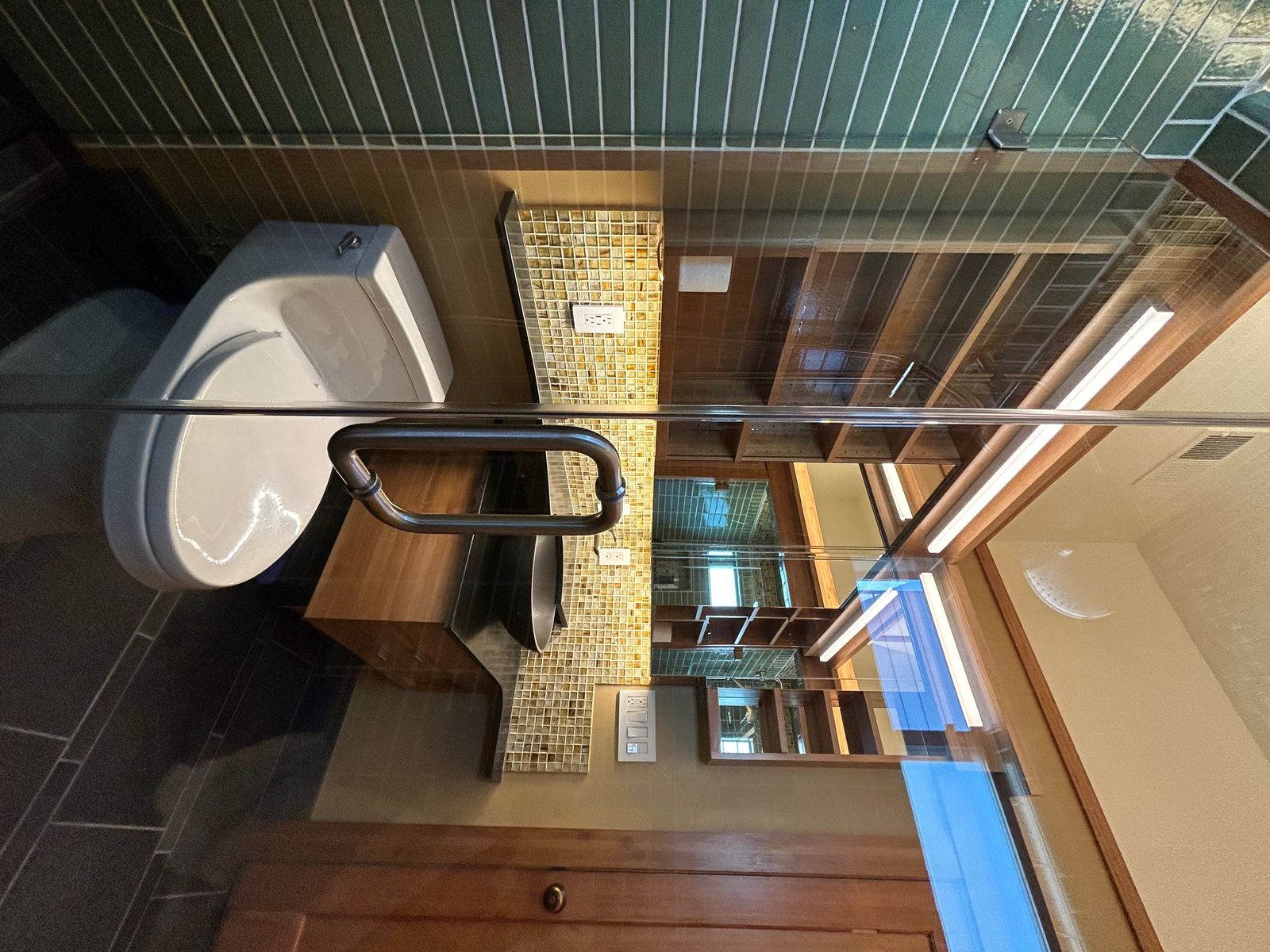 Photo 1 of 7 in Umeki Bath by Alan Jencks - Dwell