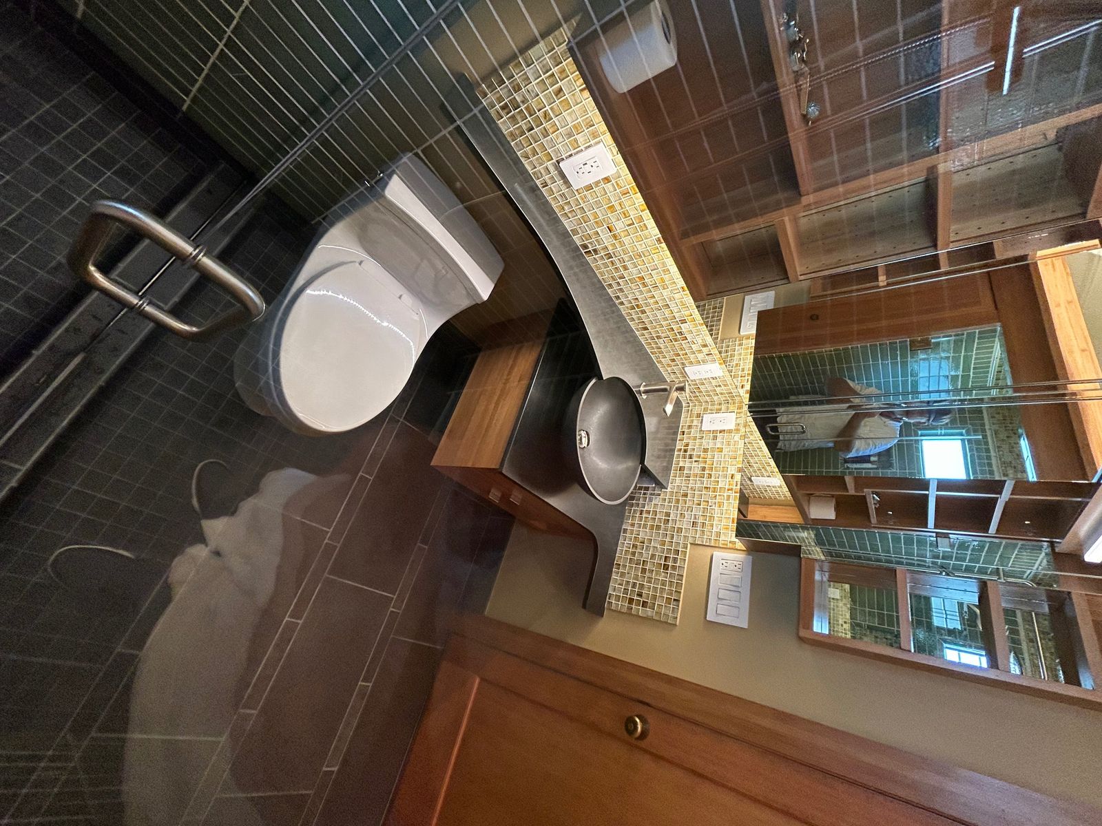 Photo 3 of 7 in Umeki Bath by Alan Jencks - Dwell